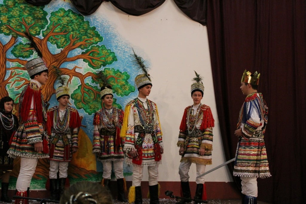 Festivalul de tradiții și obiceiuri de Anul Nou, la a șasea ediție la ...