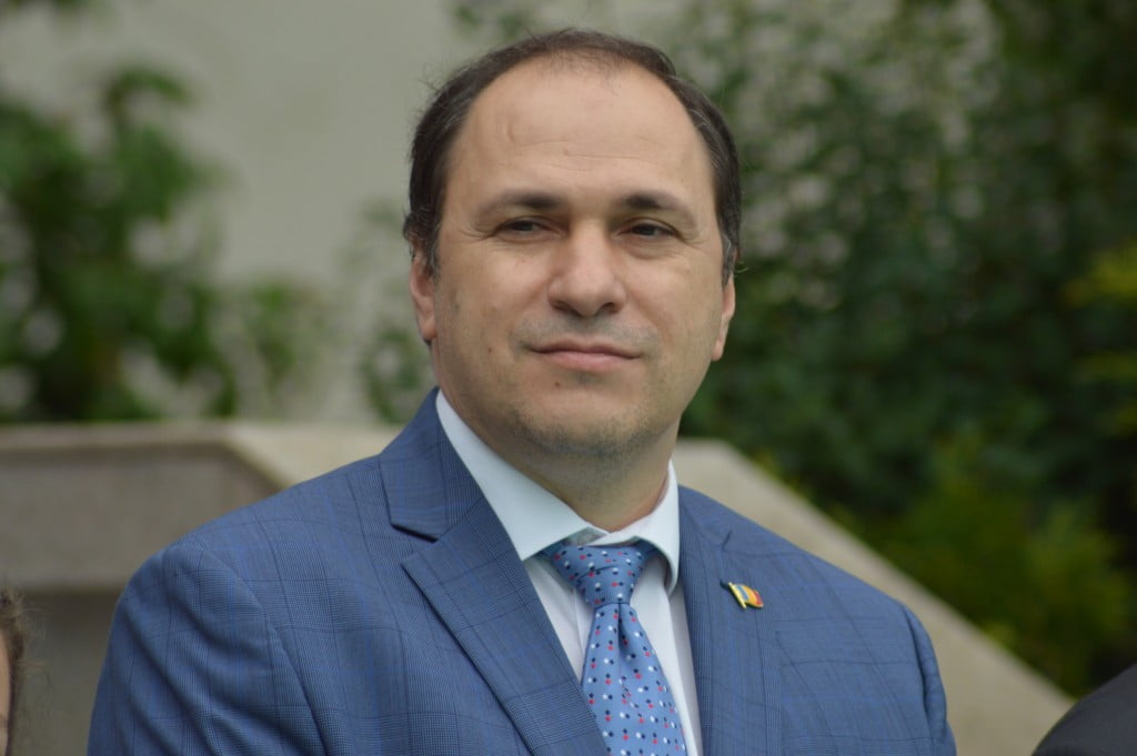 Mihai Dimian: Am văzut în această pandemie cât de rău face politizarea ...